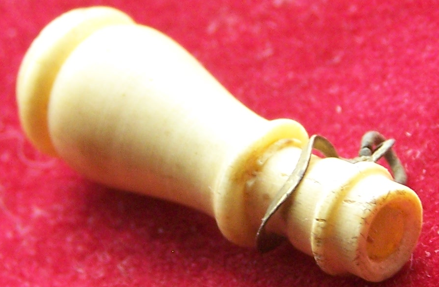 The miniature Stanhope viewers – Dark Lantern Tales